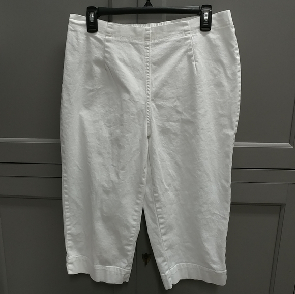 White Stag | Pants & Jumpsuits | White Stag Stretch Capri Pull On ...